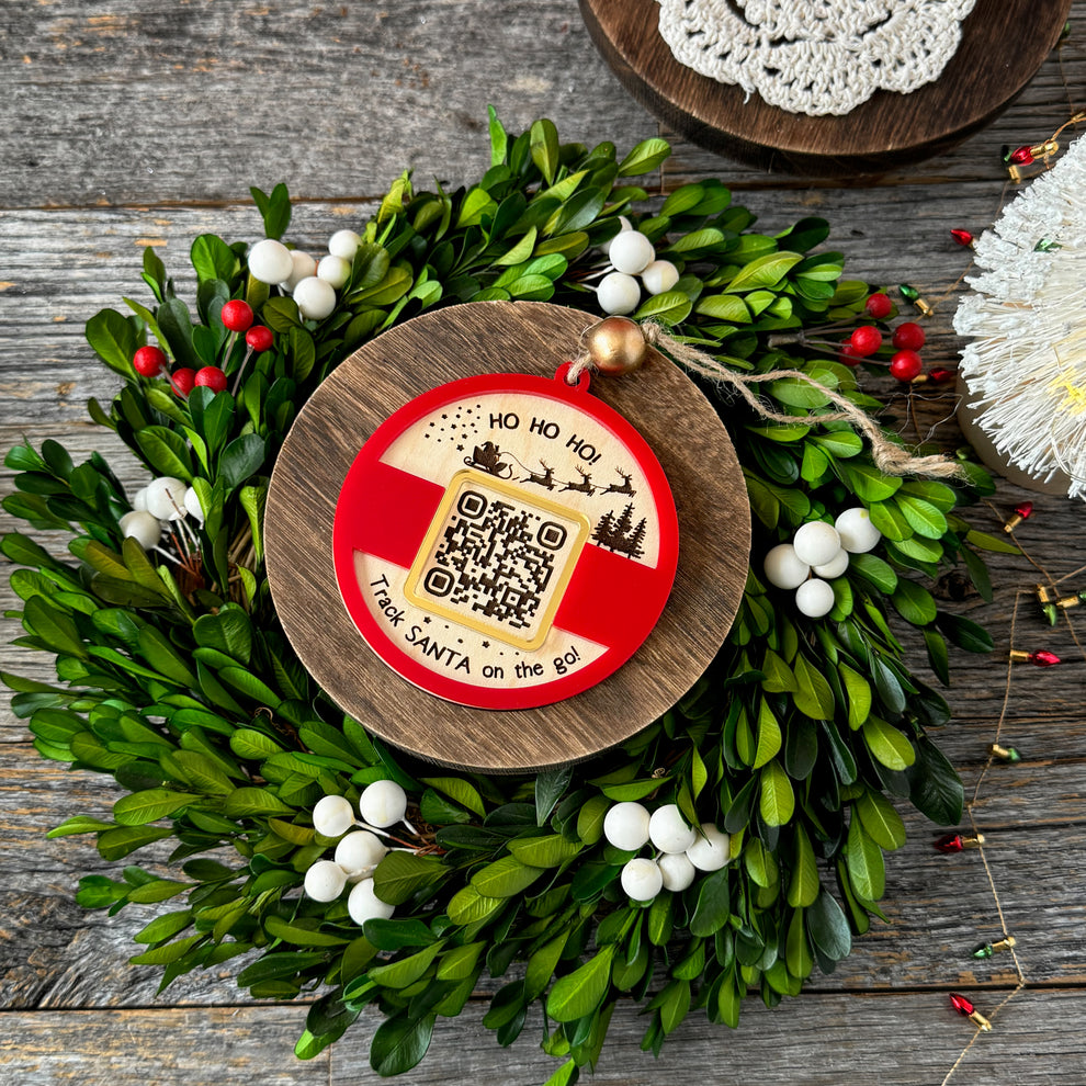 Santa Tracker ornament, QR Code Santa Ornament, NORAD QR code Santa tr ...